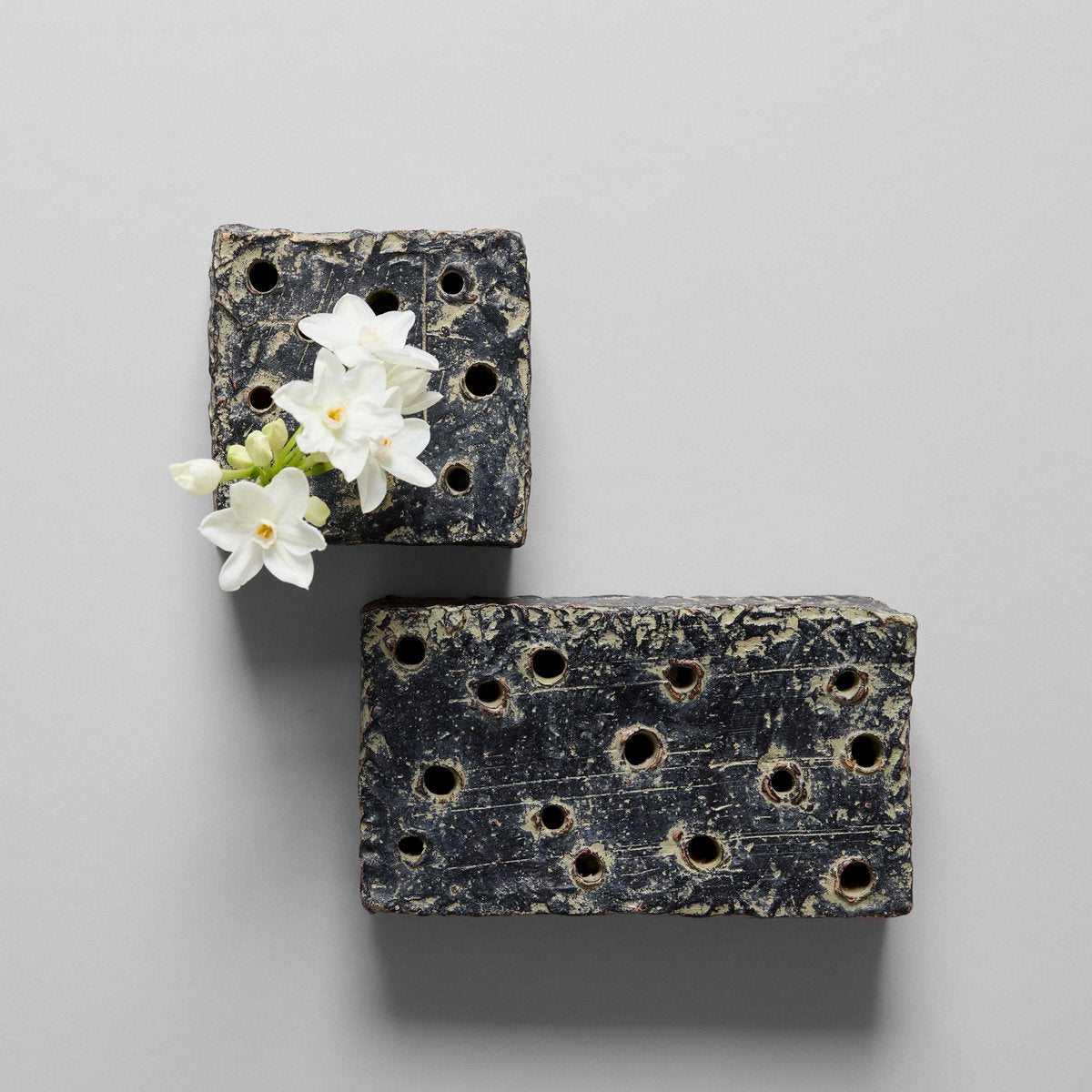 Ceramic Frog Block Grey Patina | Ikebana Holder | Bloomist